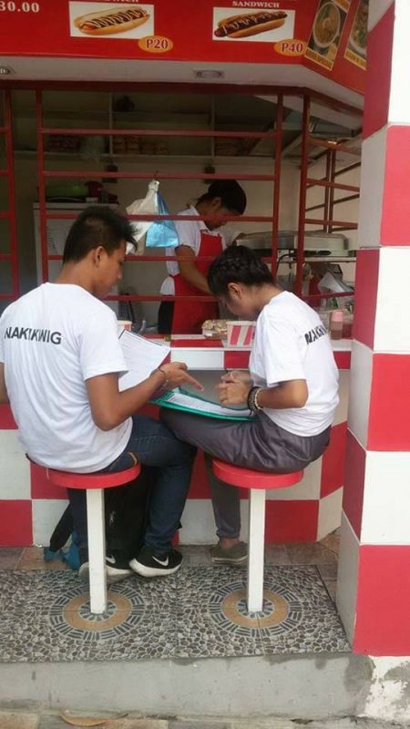 Project Makinig volunteers conducting interviews with people from ...